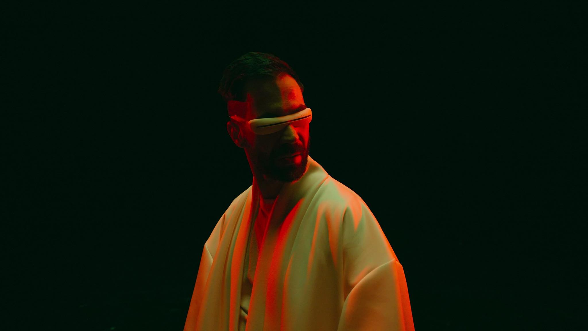 OIEE Is "Static" With Nomé In His New Single