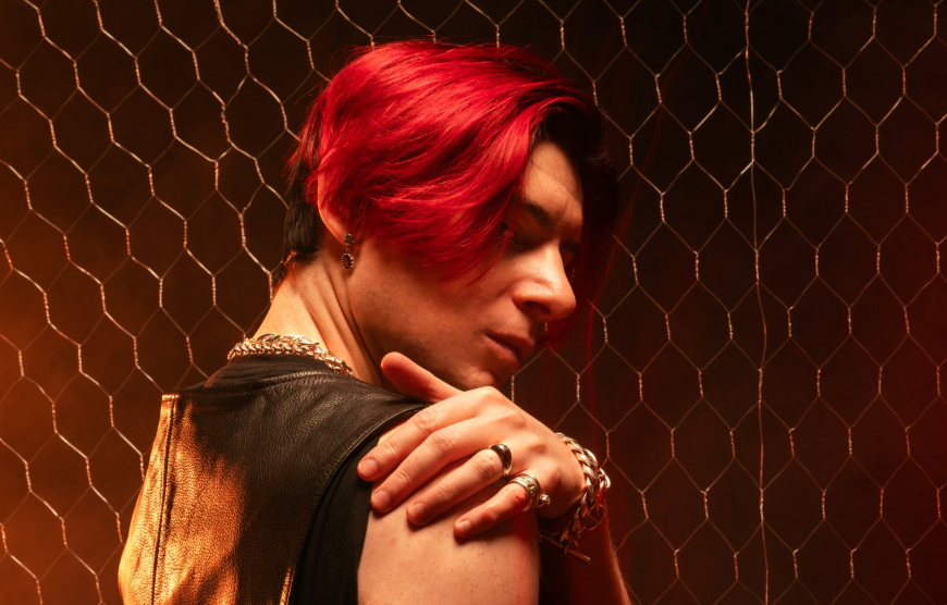 Ace Rose Unveils New Single 'Strong'
