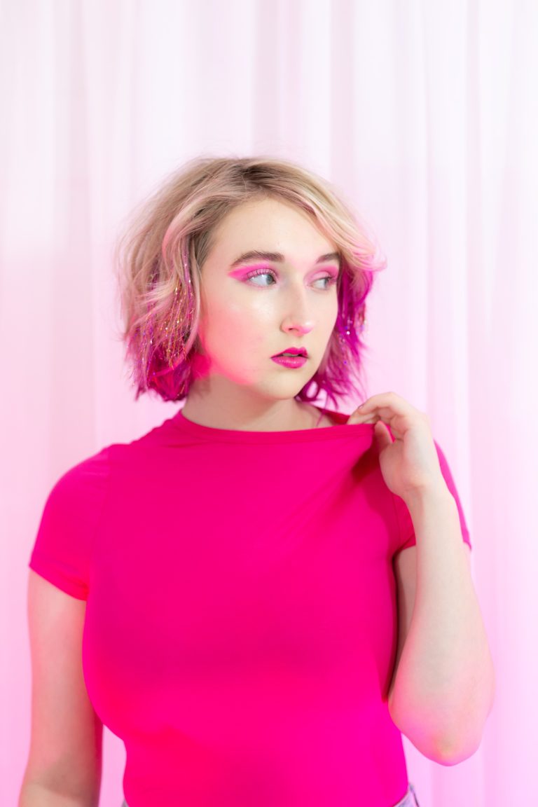 Shara Strand Unveils Empowering New Single "Anthem"