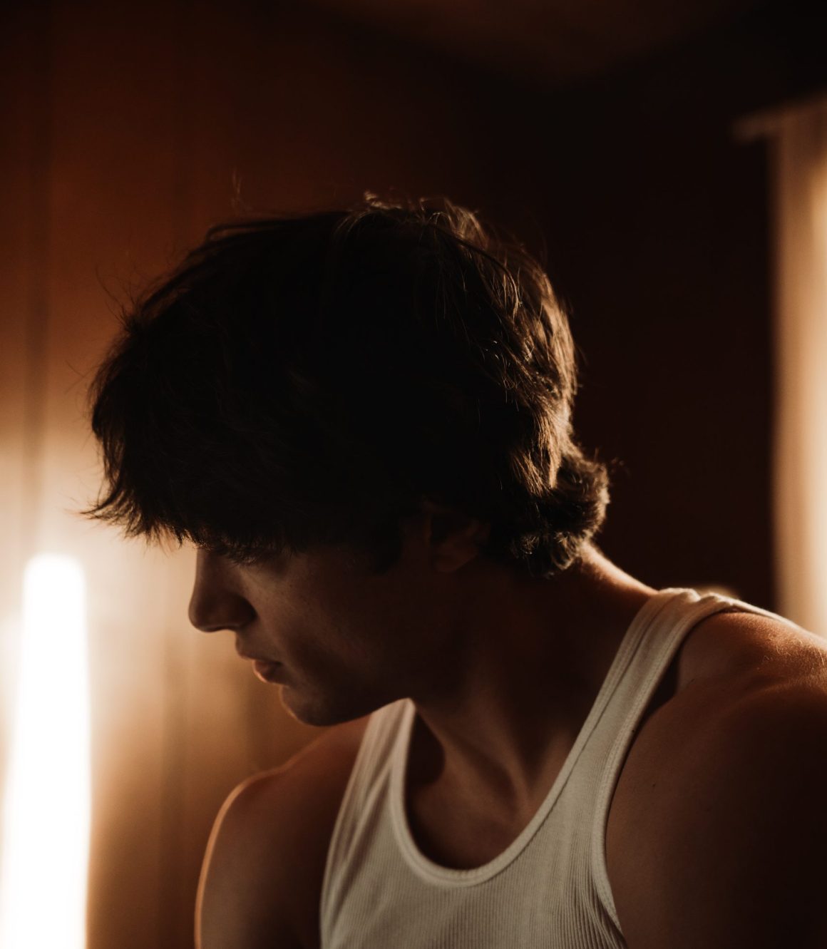 Asher Angel Shares Country-Pop Anthem “Alternate Ending”