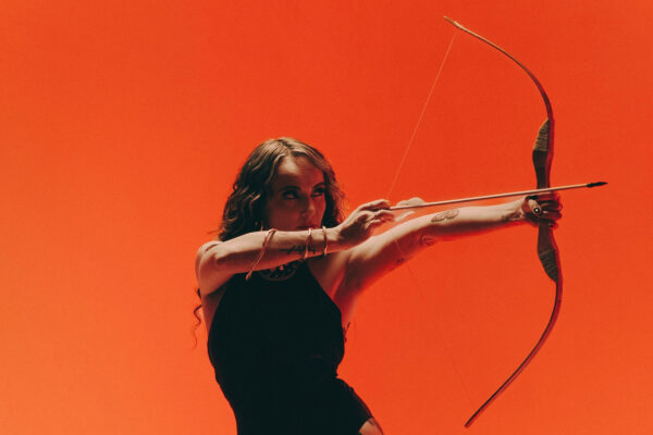 Shara Strand Unveils Empowering New Single "Anthem"